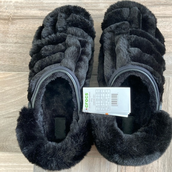 CROCS | Shoes | New Mens Size 2 Black Faux Fur Croc Style Stomp Line ...